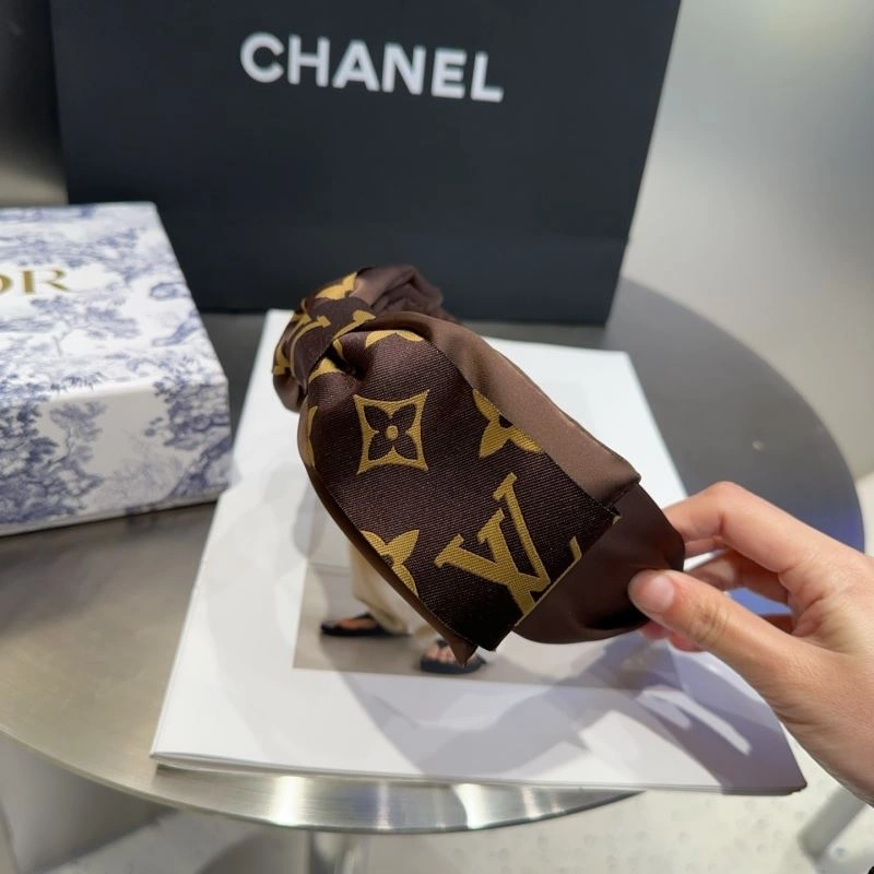 Indistinguishable Louis Vuitton Hair Hoop
