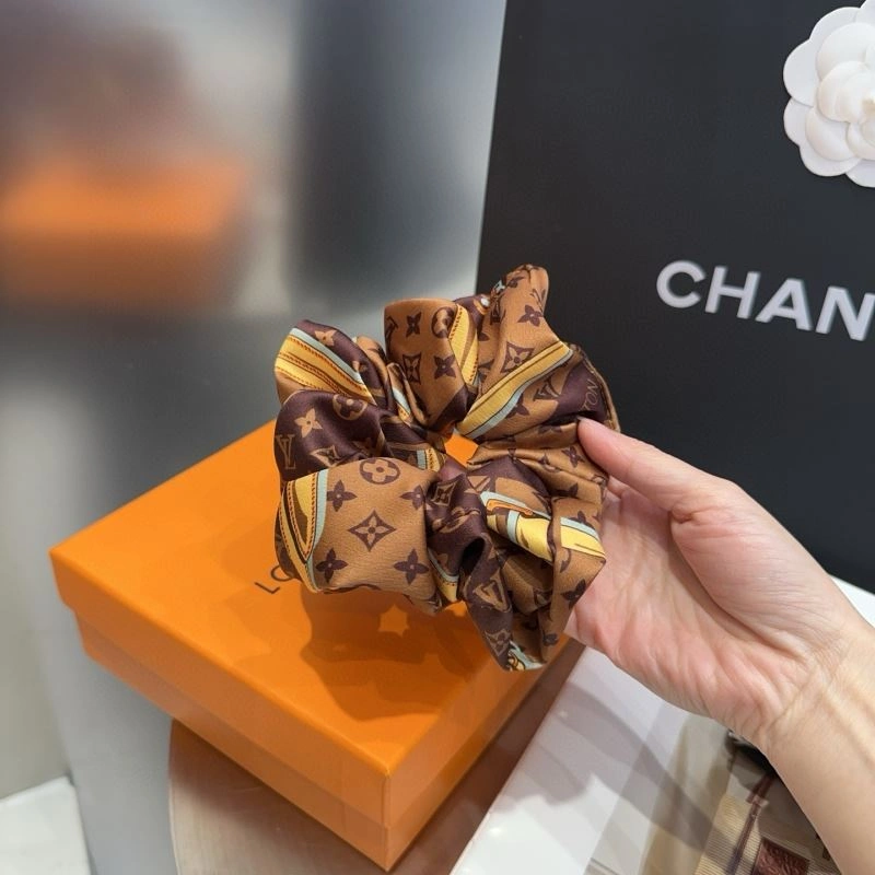 High fidelity Louis Vuitton Hair Hoop