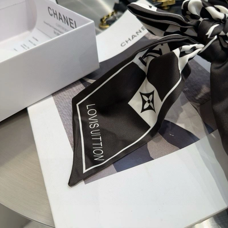 Precise copy Louis Vuitton Hair Hoop