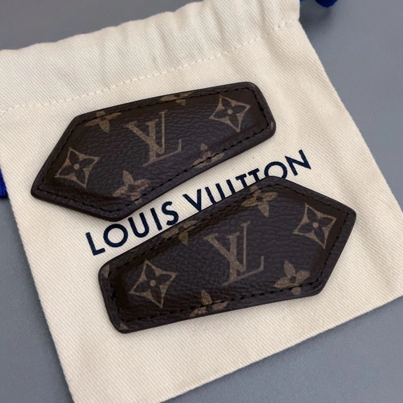 Inexpensive Louis Vuitton Hairpins