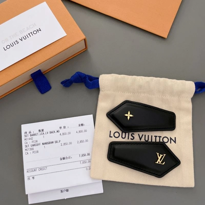 Inexpensive Louis Vuitton Hairpins