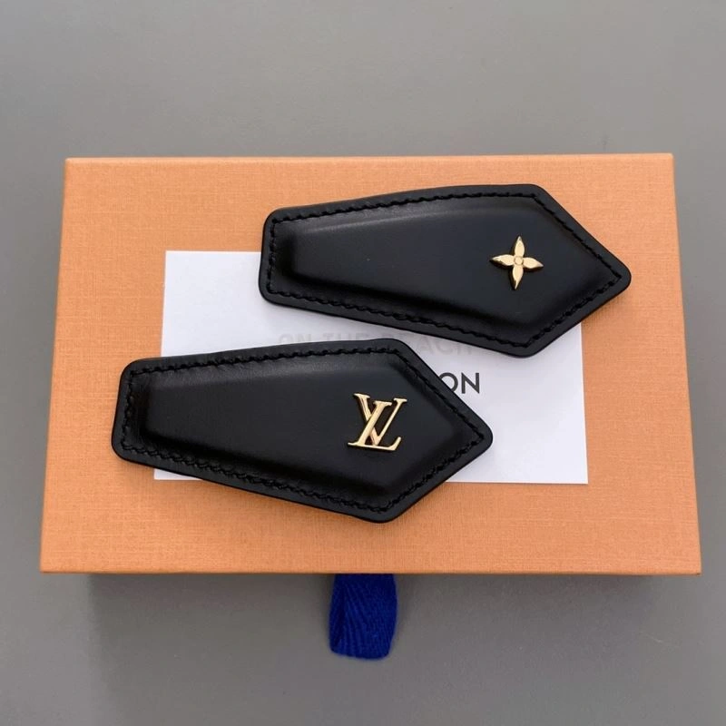 Inexpensive Louis Vuitton Hairpins