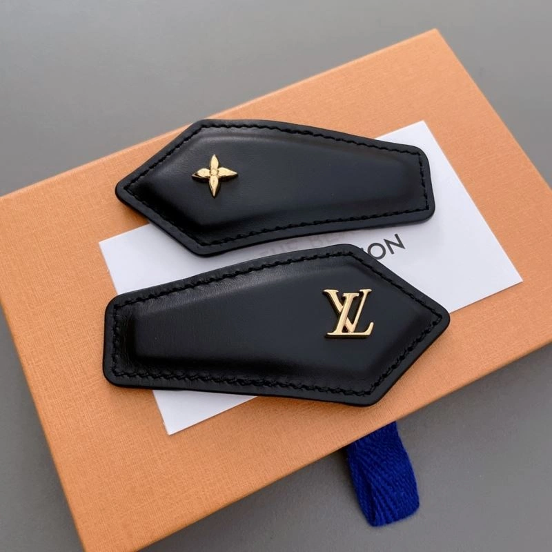 Inexpensive Louis Vuitton Hairpins
