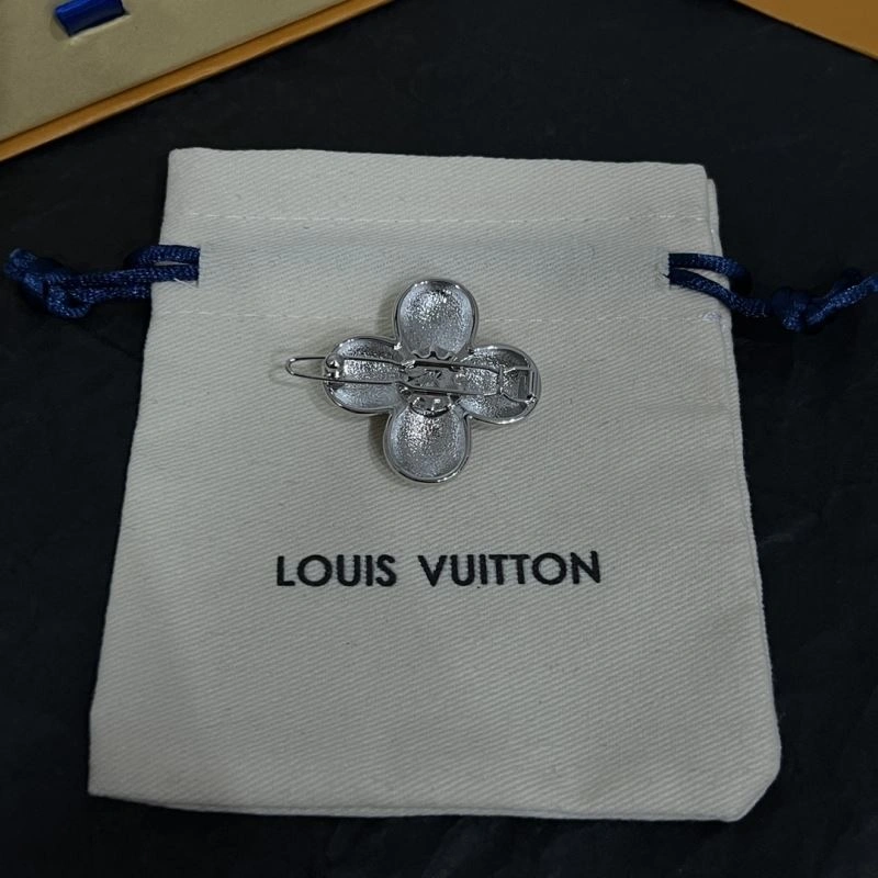 Inexpensive Louis Vuitton Hairpins