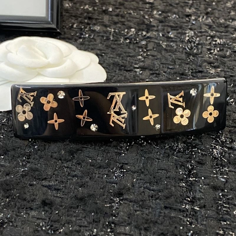 Indistinguishable Louis Vuitton Hairpins