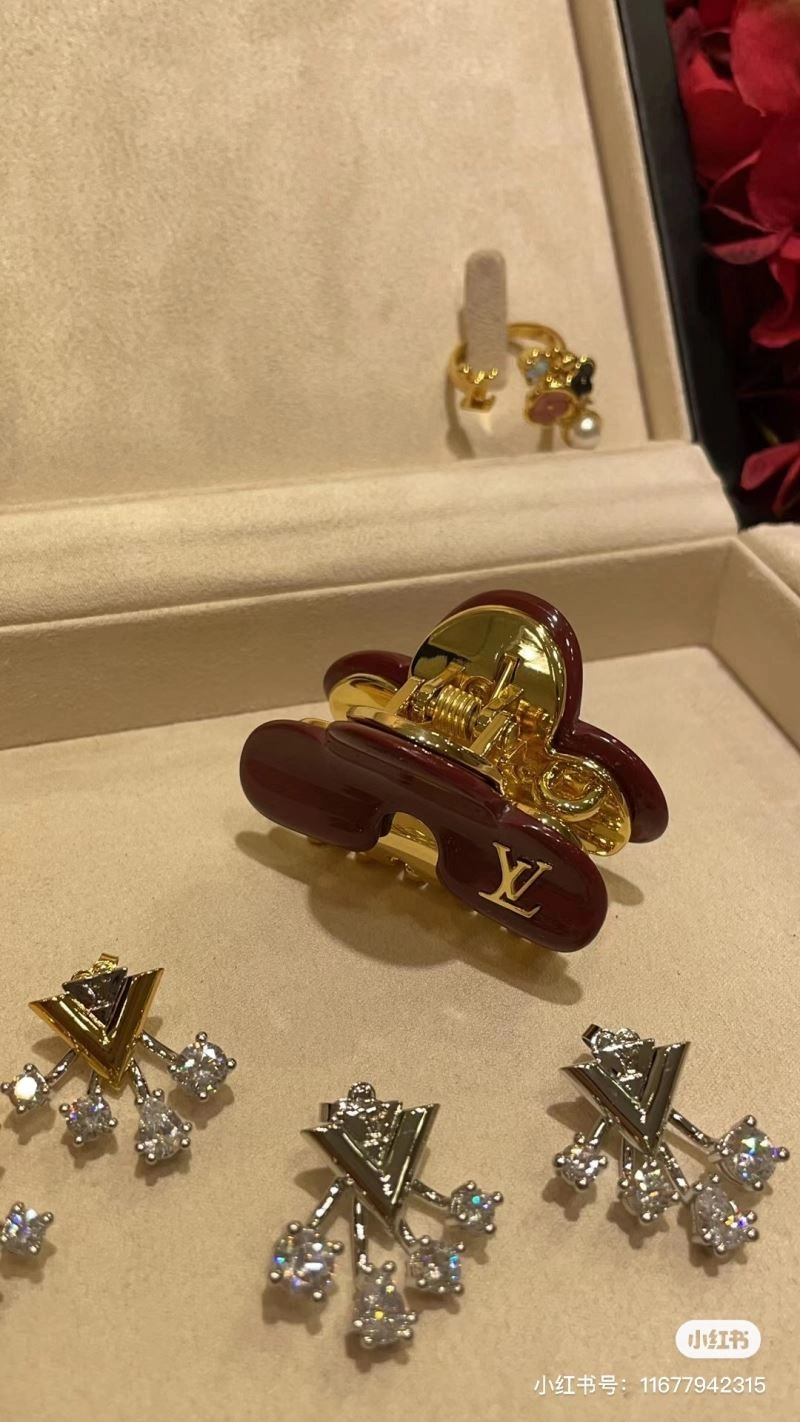 Louis Vuitton Hairpins