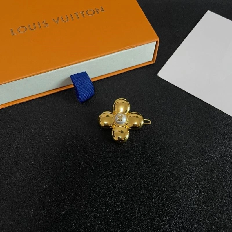 Accurate model Louis Vuitton Hairpins