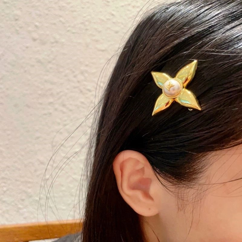Reasonably priced Louis Vuitton Hairpins