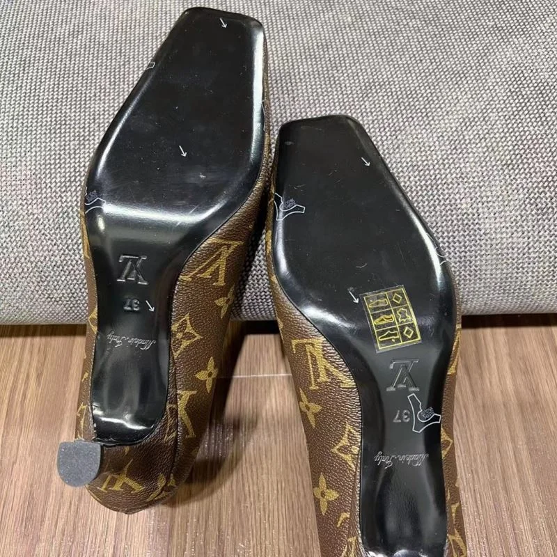 Louis Vuitton Heeled Shoes