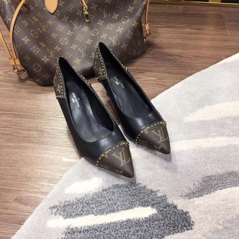 High accuracy Louis Vuitton Heeled Shoes