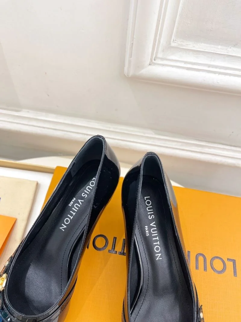 Reasonably priced Louis Vuitton Heeled Shoes
