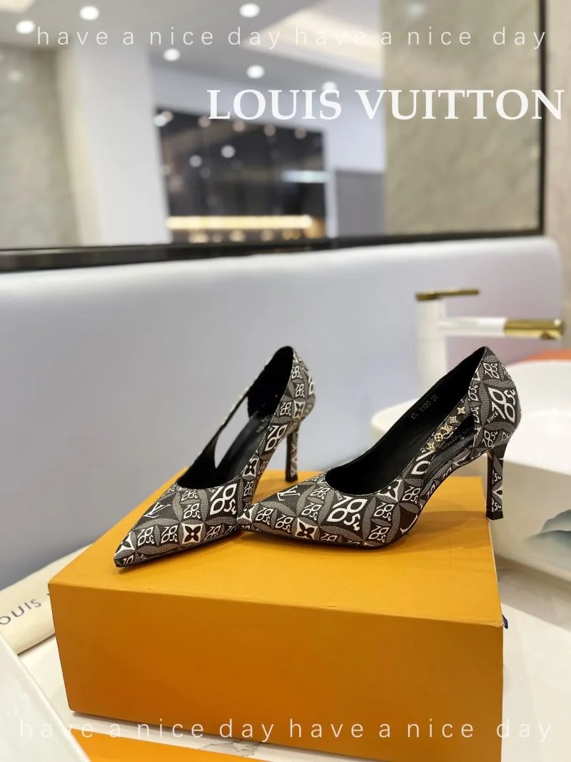 Precise copy Louis Vuitton Heeled Shoes