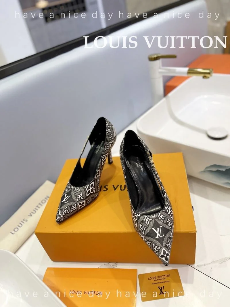 Precise copy Louis Vuitton Heeled Shoes