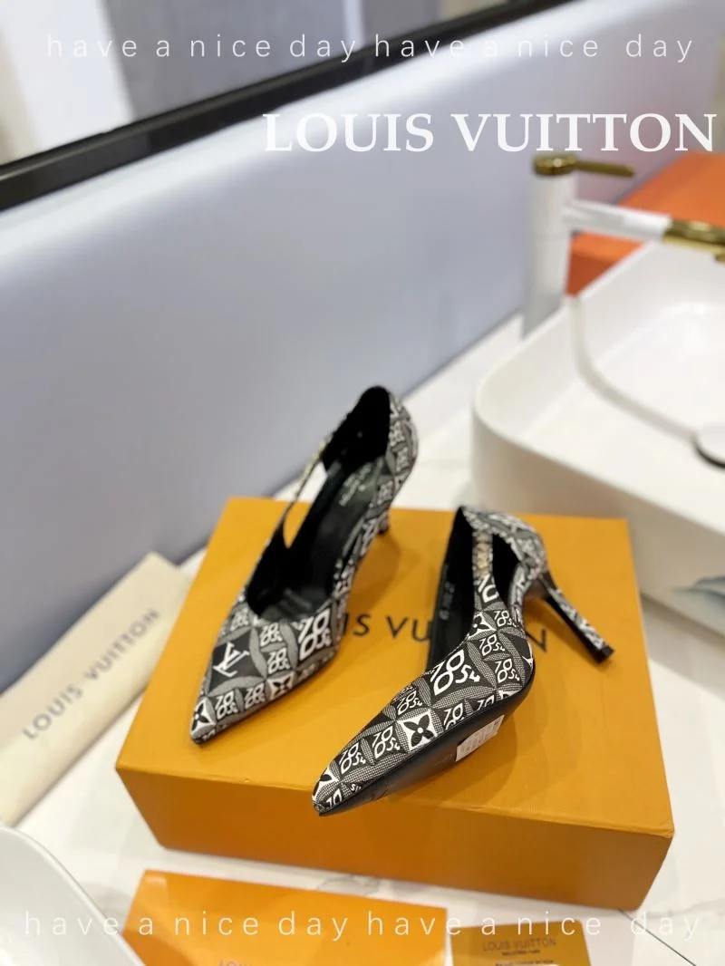 Precise copy Louis Vuitton Heeled Shoes