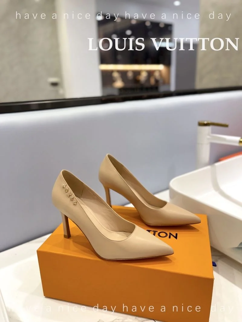 Bargain Louis Vuitton Heeled Shoes
