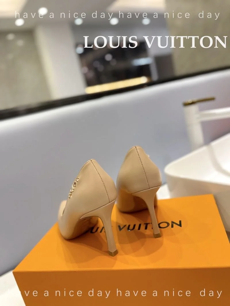 Bargain Louis Vuitton Heeled Shoes