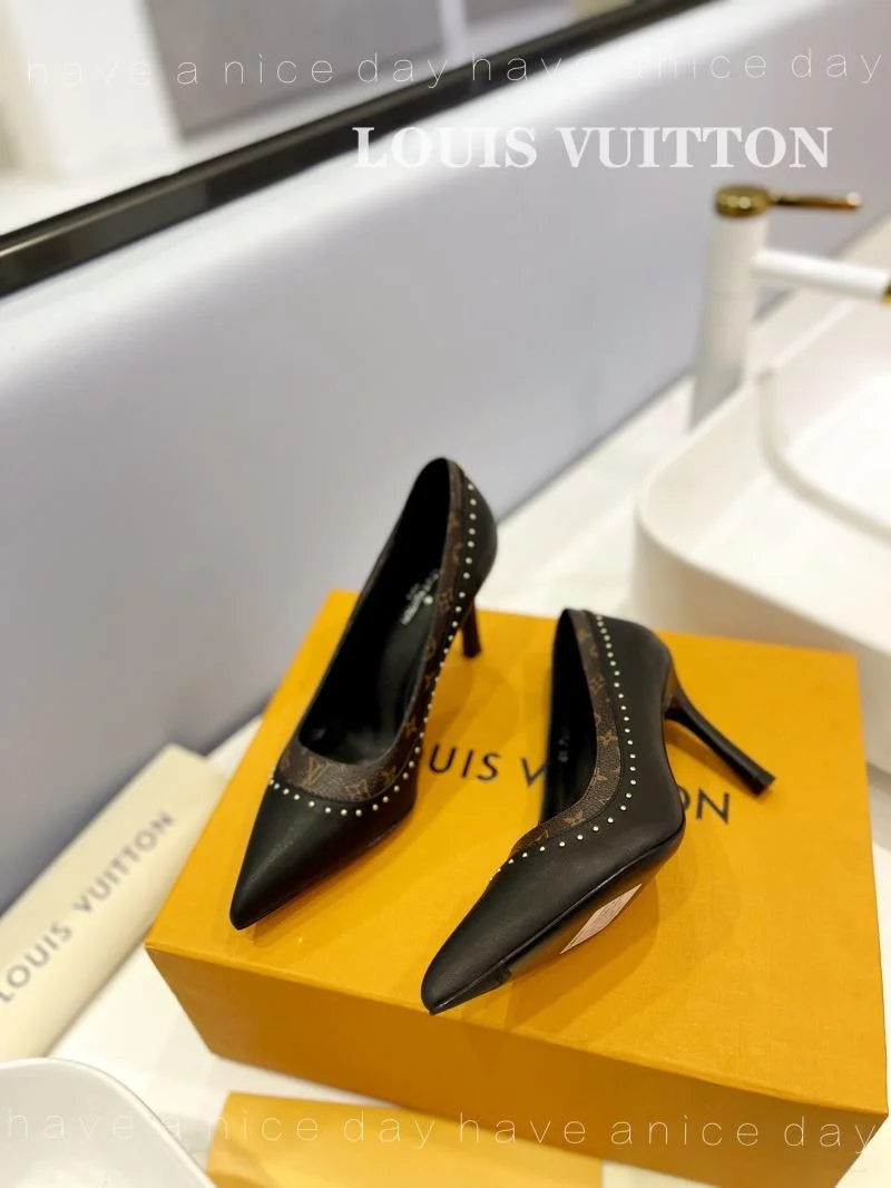 Louis Vuitton Heeled Shoes