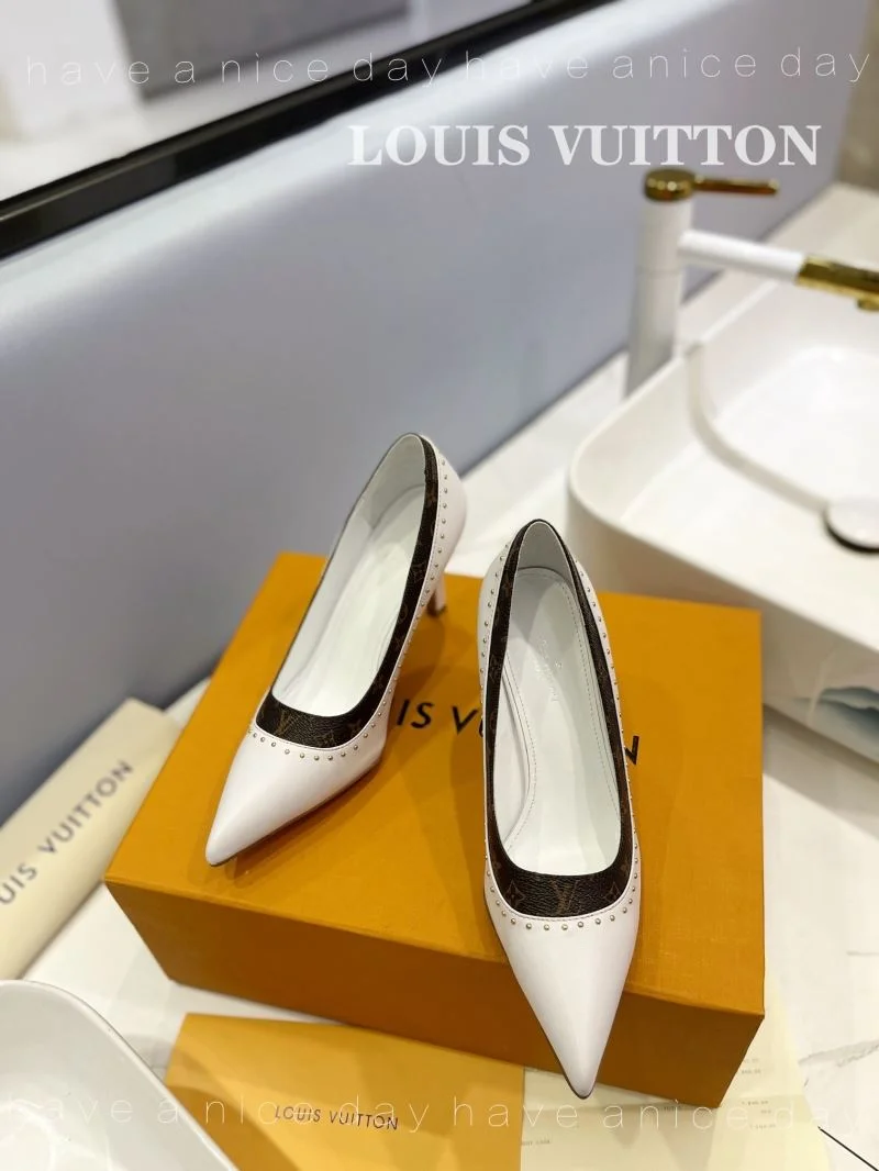 Reasonably priced Louis Vuitton Heeled Shoes