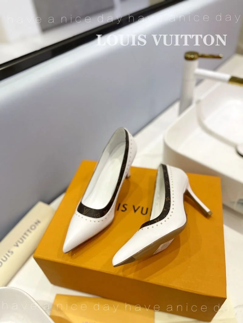 Reasonably priced Louis Vuitton Heeled Shoes