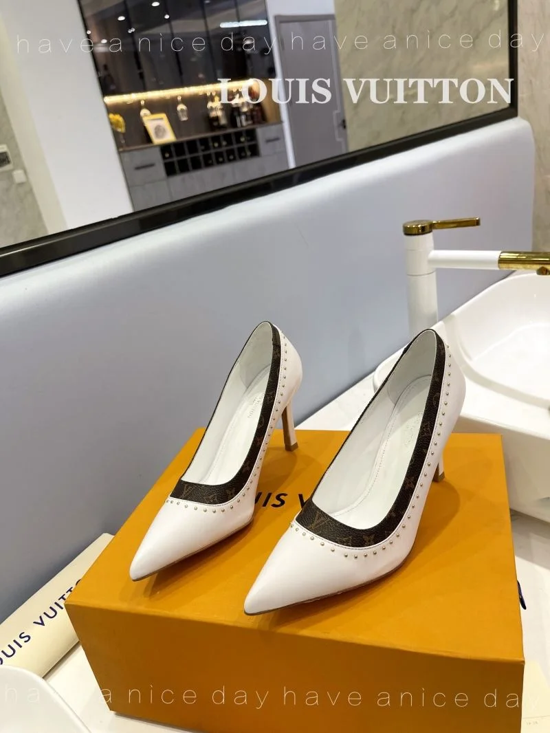 Reasonably priced Louis Vuitton Heeled Shoes