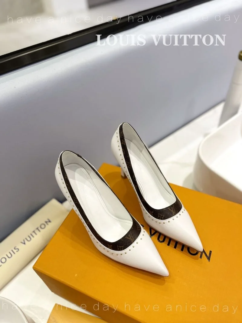Reasonably priced Louis Vuitton Heeled Shoes