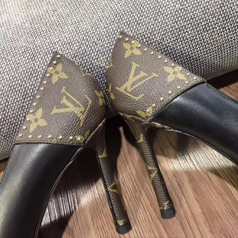 Mirror quality Louis Vuitton Heeled Shoes