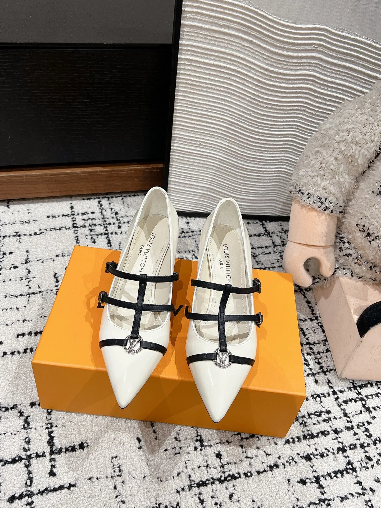 Louis Vuitton Heeled Shoes