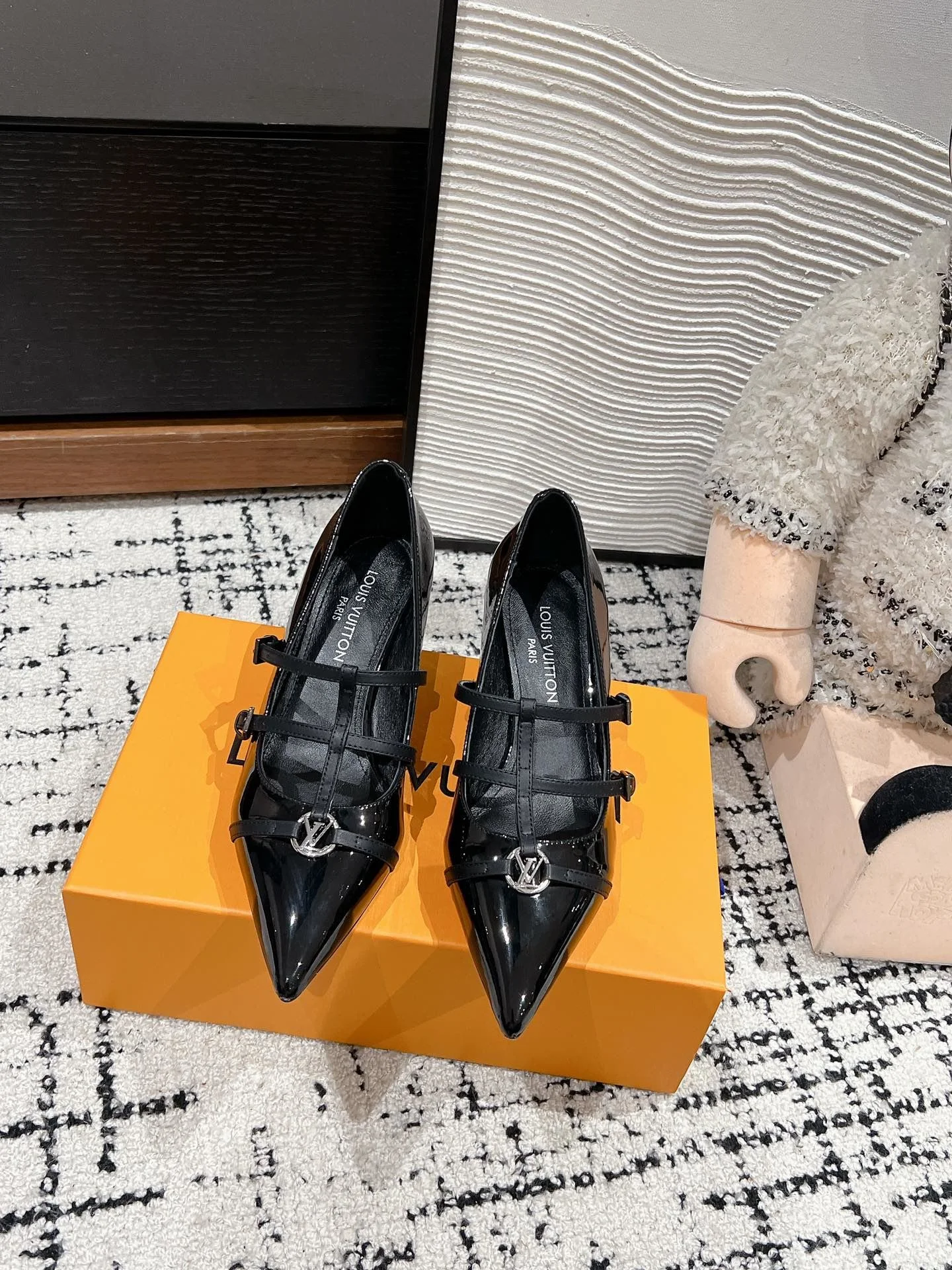Louis Vuitton Heeled Shoes