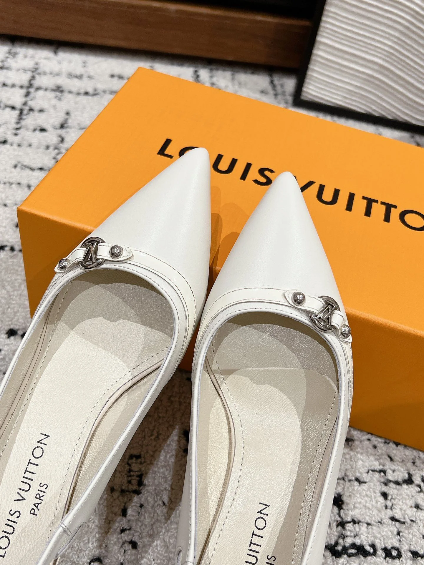Brand-original Louis Vuitton Heeled Shoes