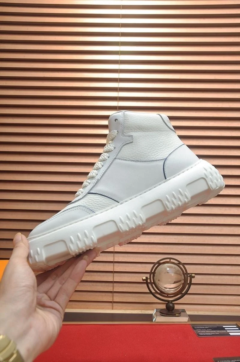Budget-friendly Louis Vuitton High Shoes