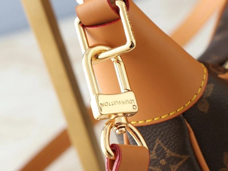 Official Louis Vuitton Hobo Bags