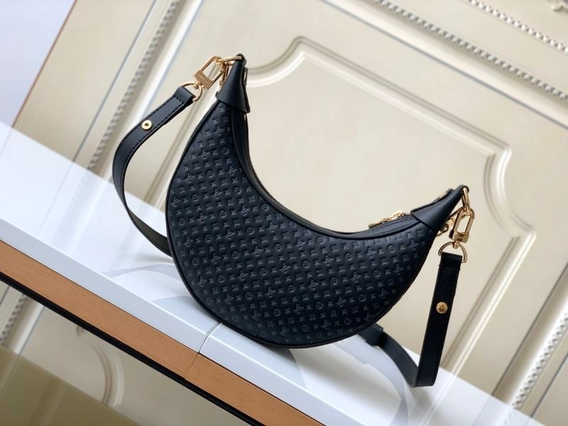Budget-friendly Louis Vuitton Hobo Bags
