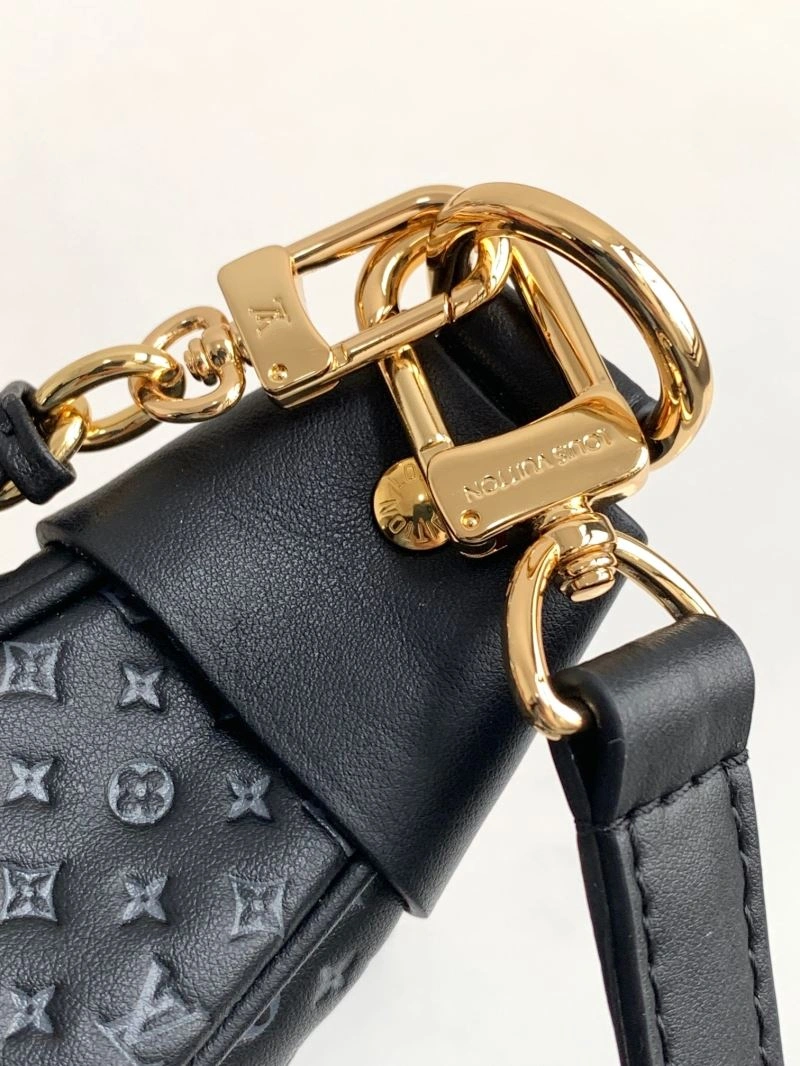 Budget-friendly Louis Vuitton Hobo Bags