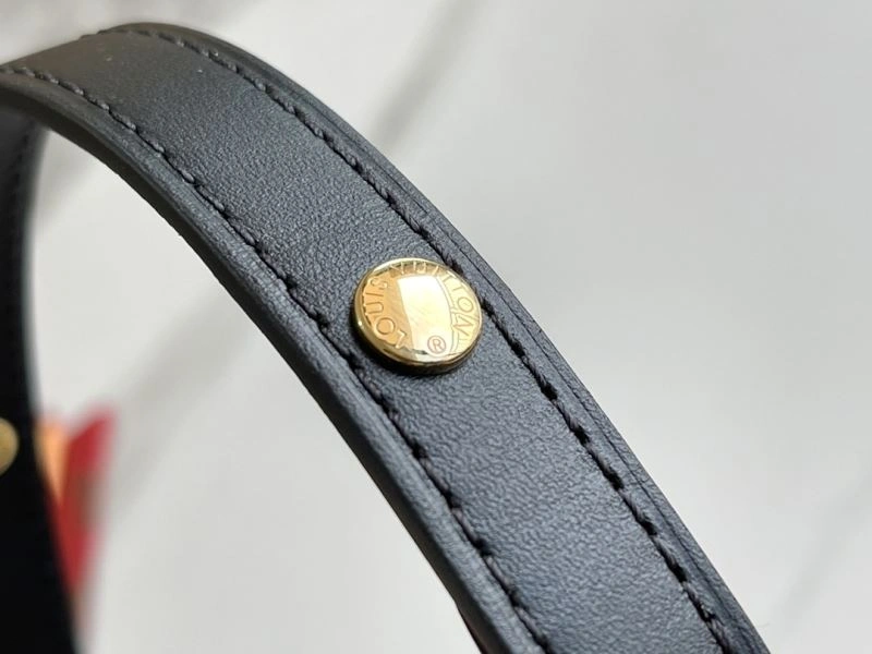 Budget-friendly Louis Vuitton Hobo Bags