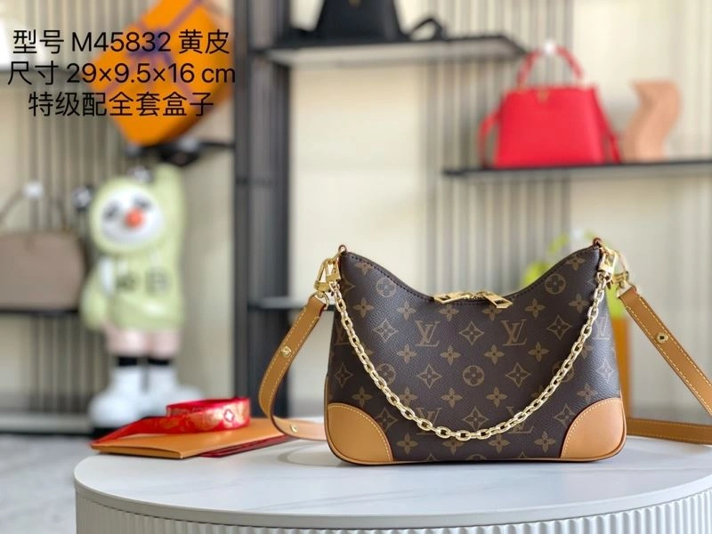 Louis Vuitton Hobo Bags