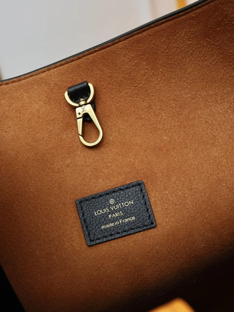 Mirror quality Louis Vuitton Hobo Bags