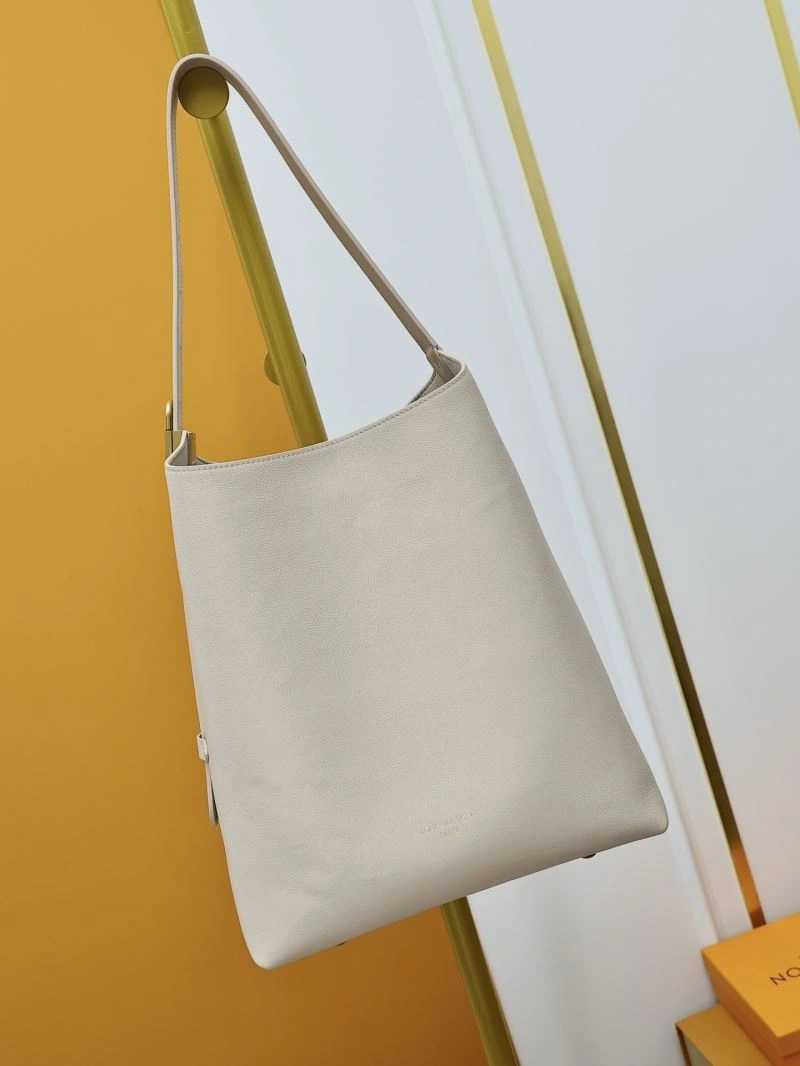 Top match Louis Vuitton Hobo Bags