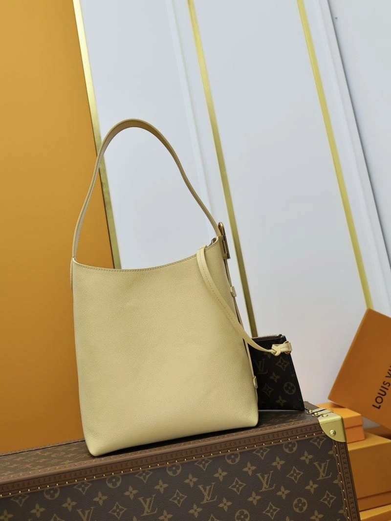 Louis Vuitton Hobo Bags