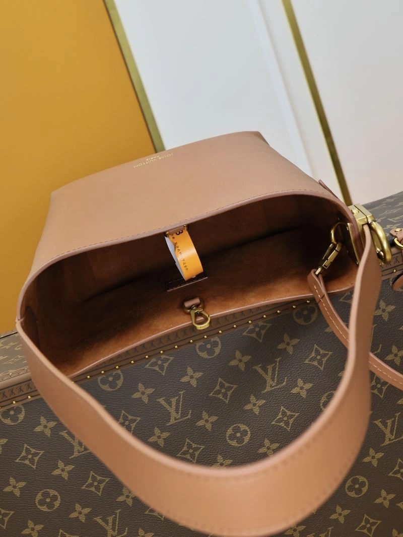 Top mirror Louis Vuitton Hobo Bags