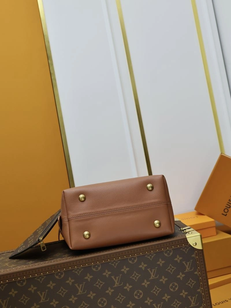 Top mirror Louis Vuitton Hobo Bags