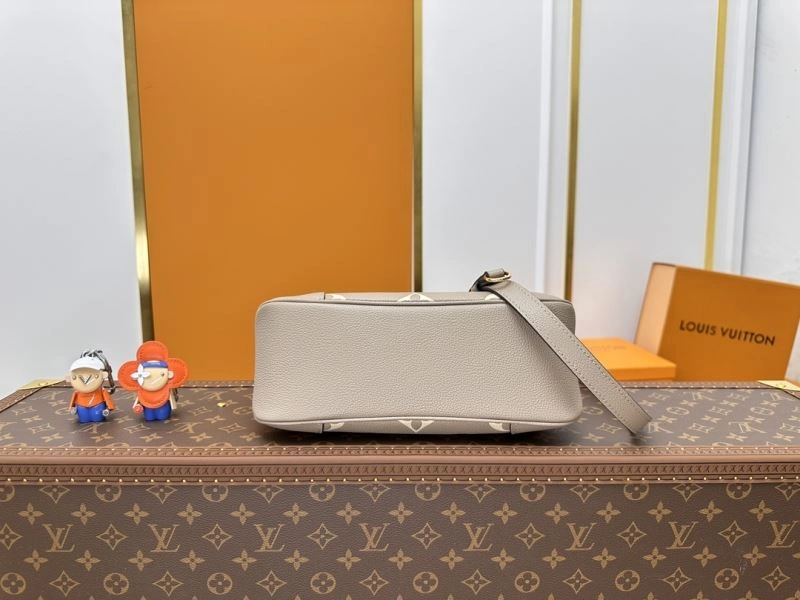 High accuracy Louis Vuitton Hobo Bags
