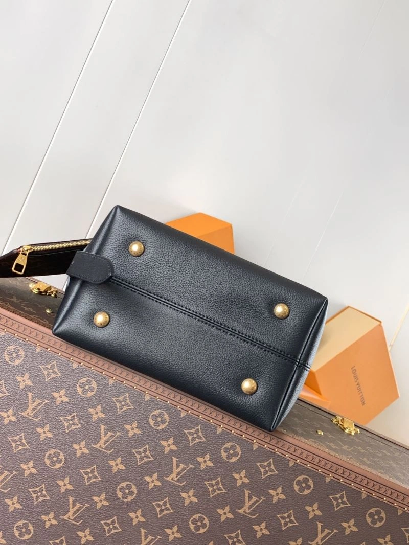 Precise copy Louis Vuitton Hobo Bags