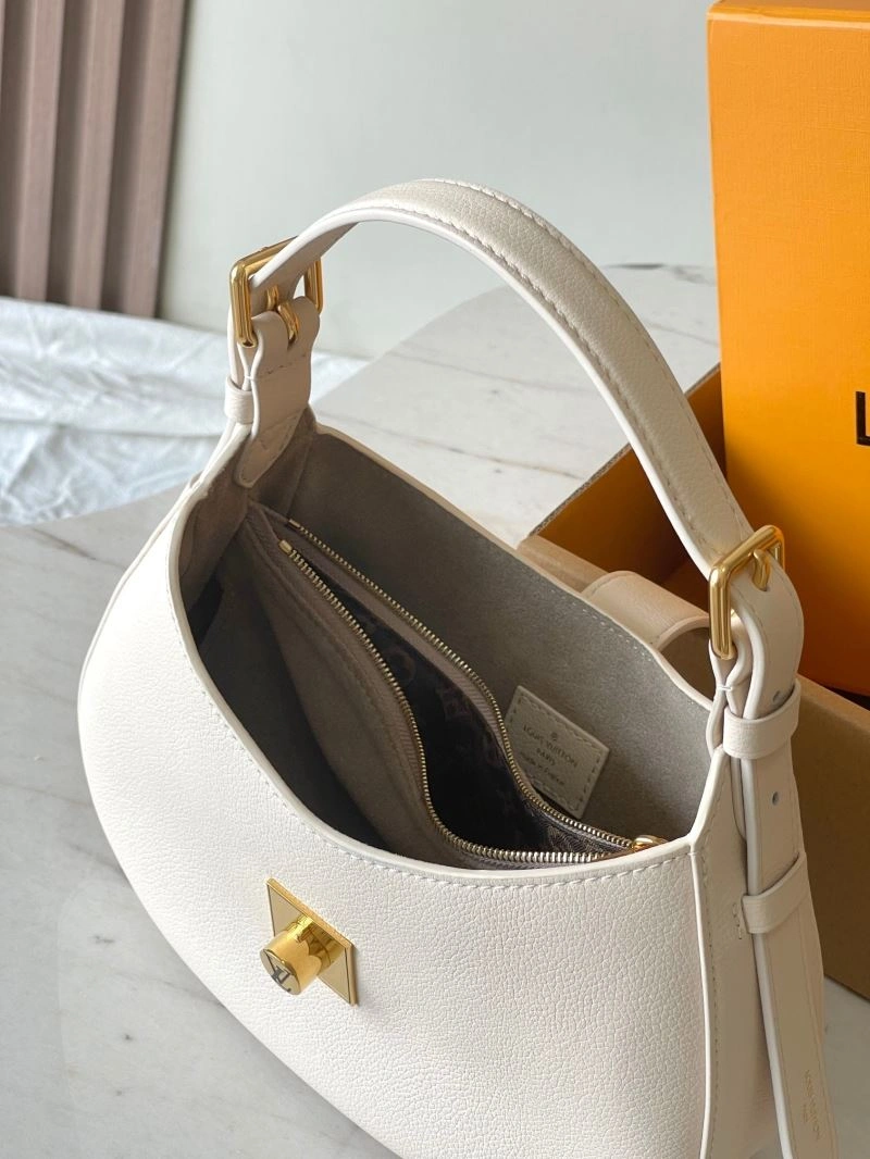 Top mirror Louis Vuitton Hobo Bags