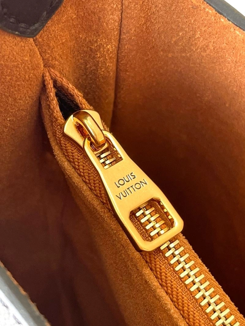 Brand-original Louis Vuitton Hobo Bags