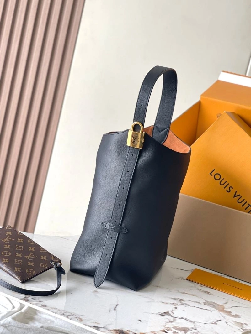 Perfect replica Louis Vuitton Hobo Bags