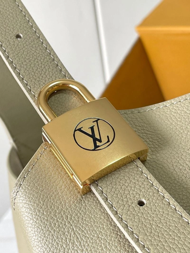 Factory-made Louis Vuitton Hobo Bags
