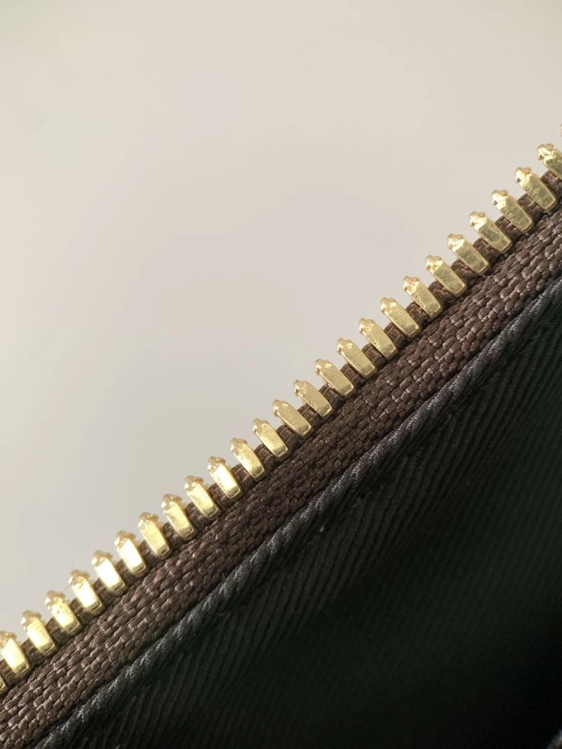 Inexpensive Louis Vuitton Hobo Bags