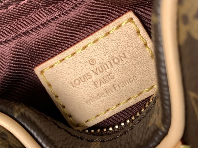 High fidelity Louis Vuitton Hobo Bags