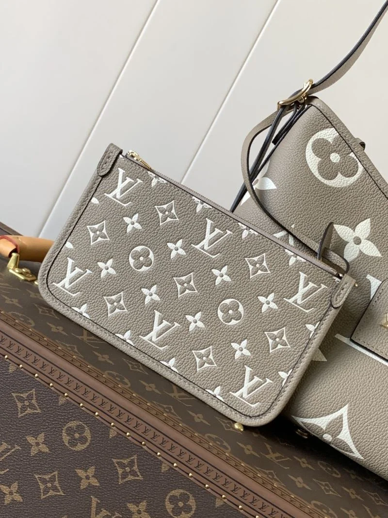Budget-friendly Louis Vuitton Hobo Bags