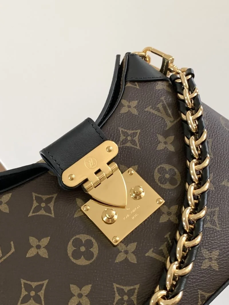 Bargain Louis Vuitton Hobo Bags